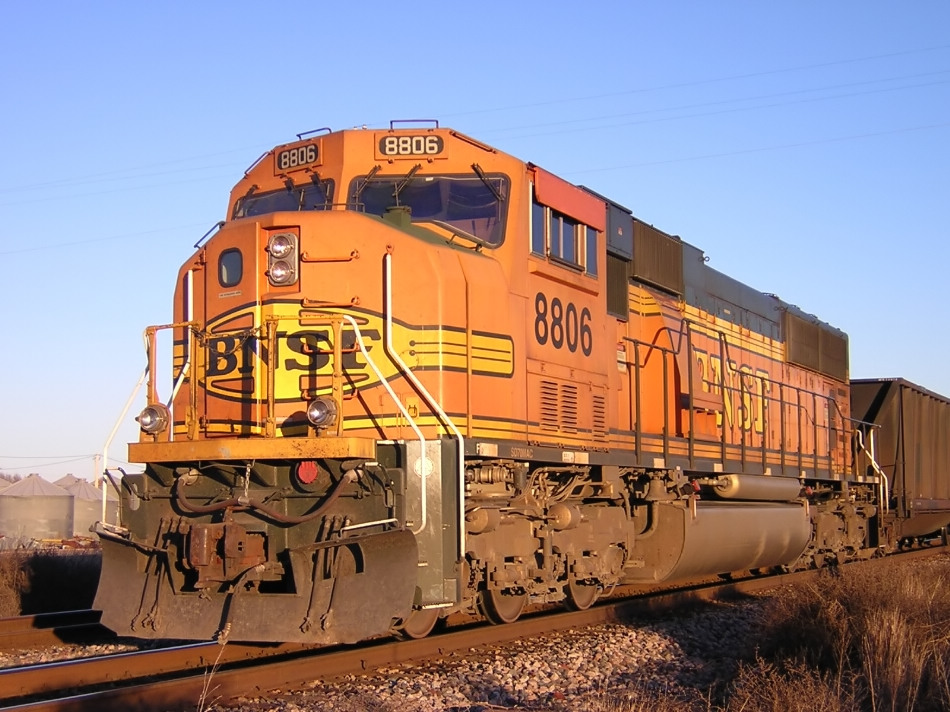 BNSF 8806